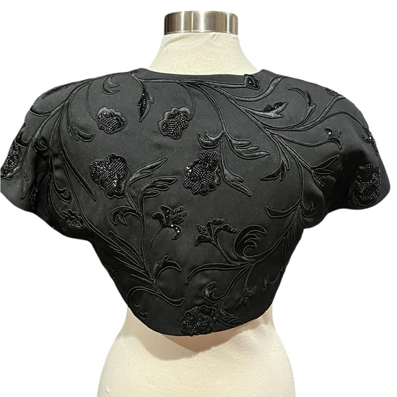 Carmen Marc Valvo | Jackets & Coats | Carmen Marc Valvo Black Floral ...